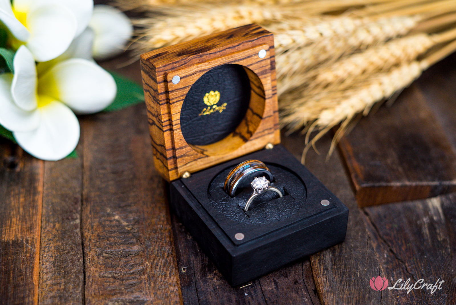 Modern Luxury Double Wedding Ring Box