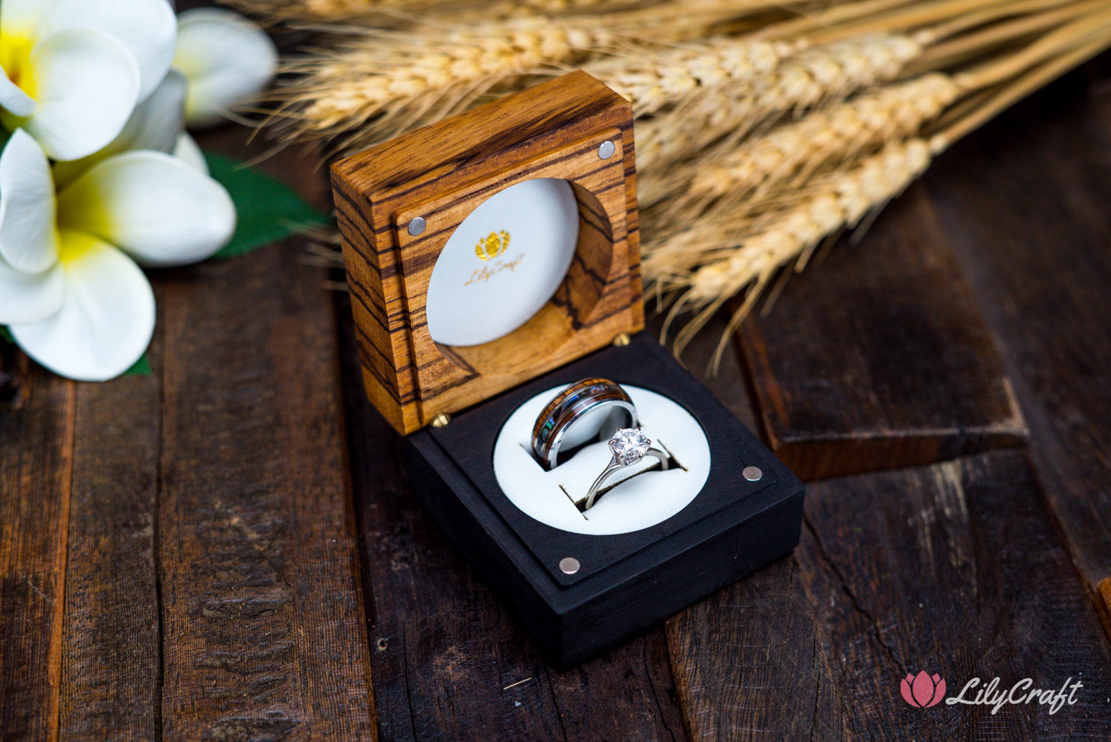 Modern Luxury Double Wedding Ring Box